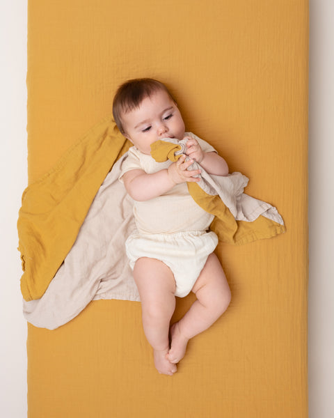 Organic Cotton Gauze Fitted Sheets in 6 Colors & 6 Sizes | Willaby ...